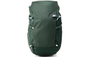 8 Backpacks to Take to the Office, Gym and Beyond | Life by Daily Burn