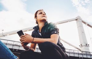 7 Ways to Power Your Workouts With Social Media | Life by Daily Burn